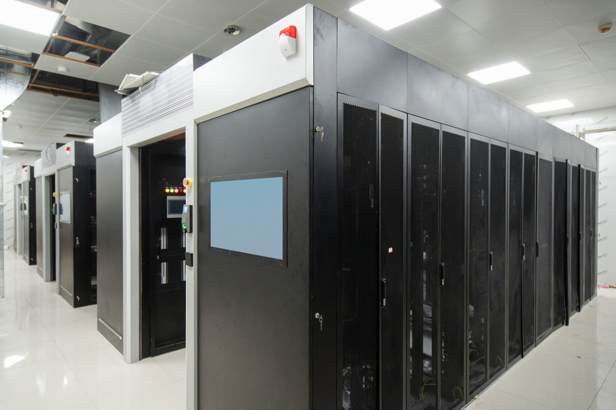Server Room Layout for Optimal Airflow | Step-by-Step Guide